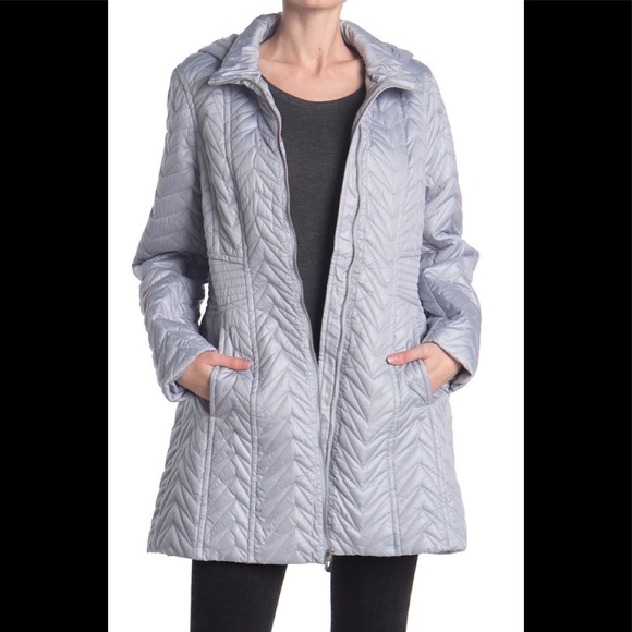 Via Spiga | Jackets & Coats | Via Spiga Medium Weight Quilted Jacket ...